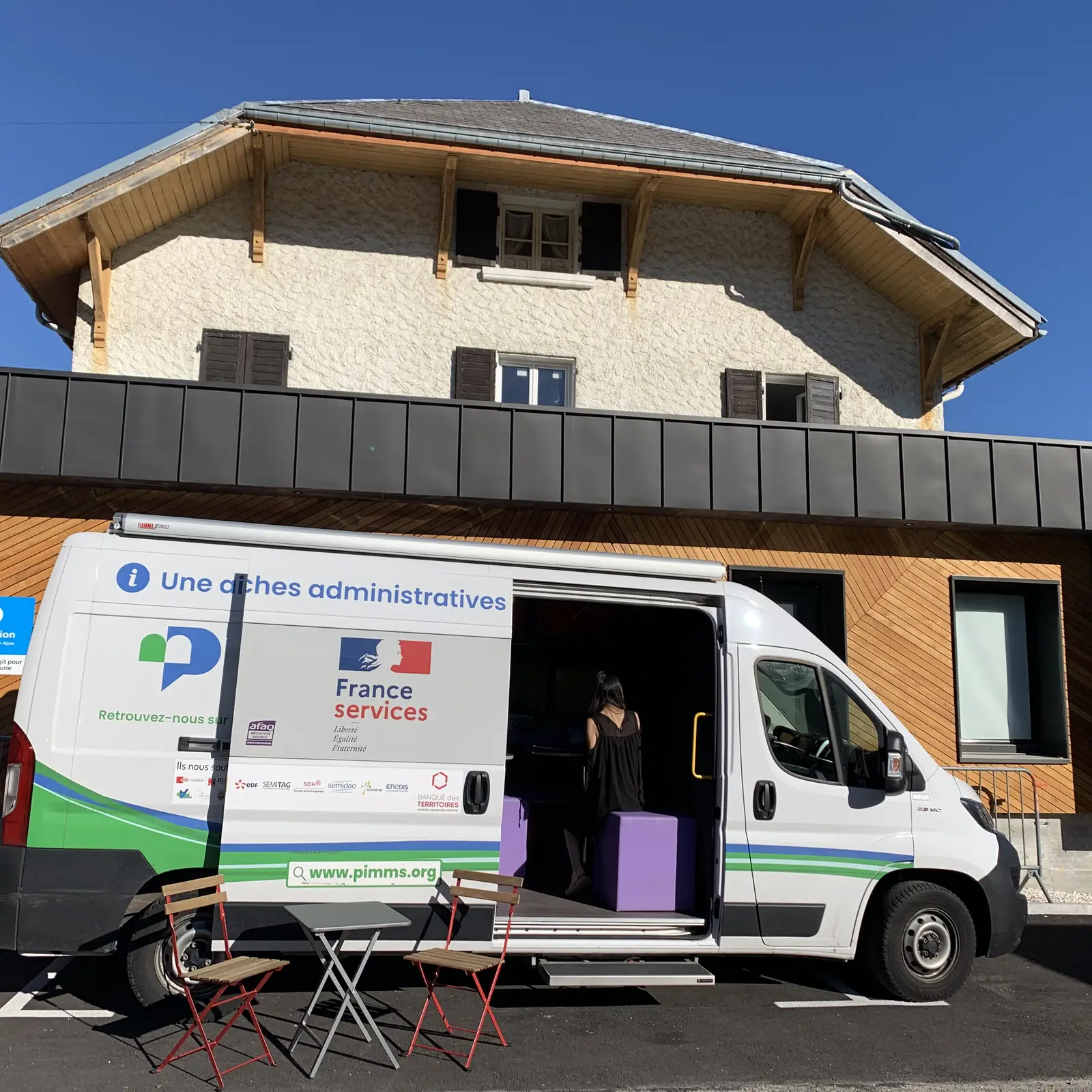 Permanence bus France Services à Autrans